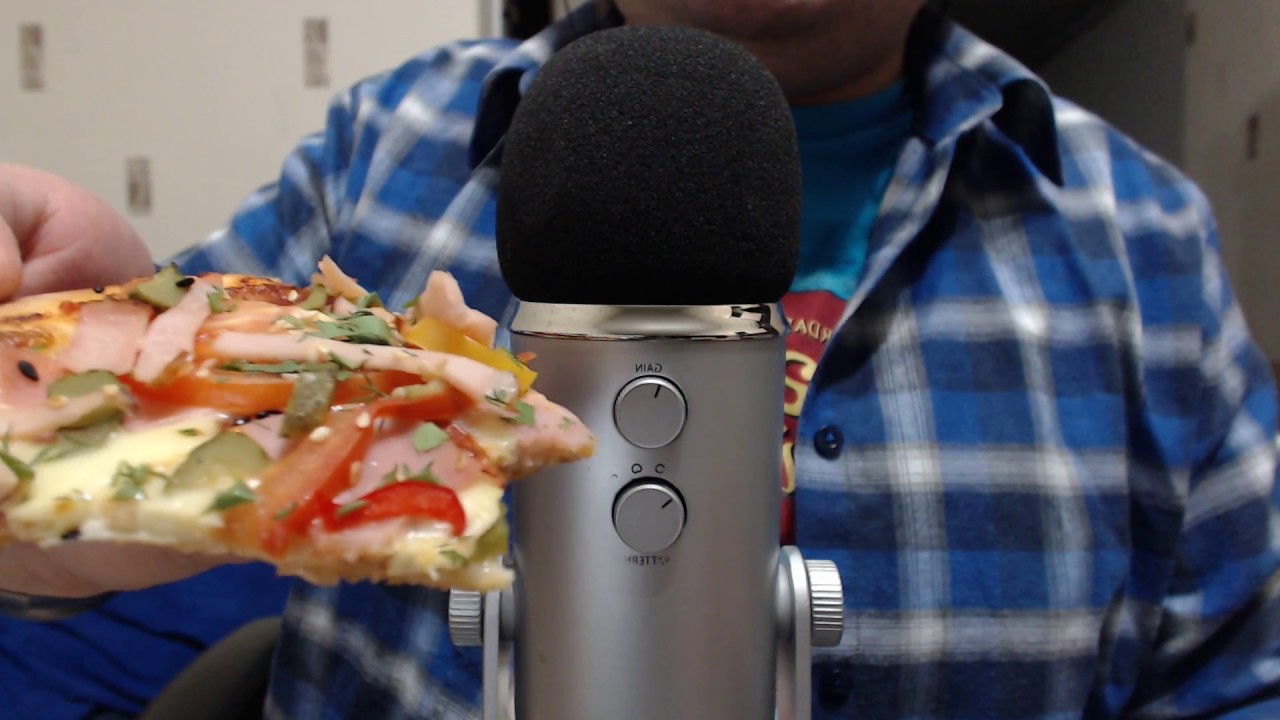 АСМР Пицца ASMR Eating Pizza - YouTube