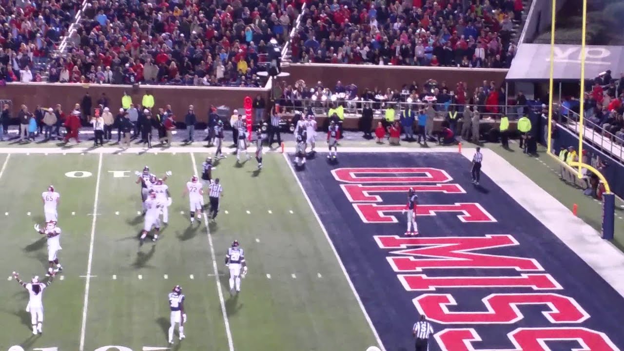 Arkansas scores against Ole Miss - YouTube