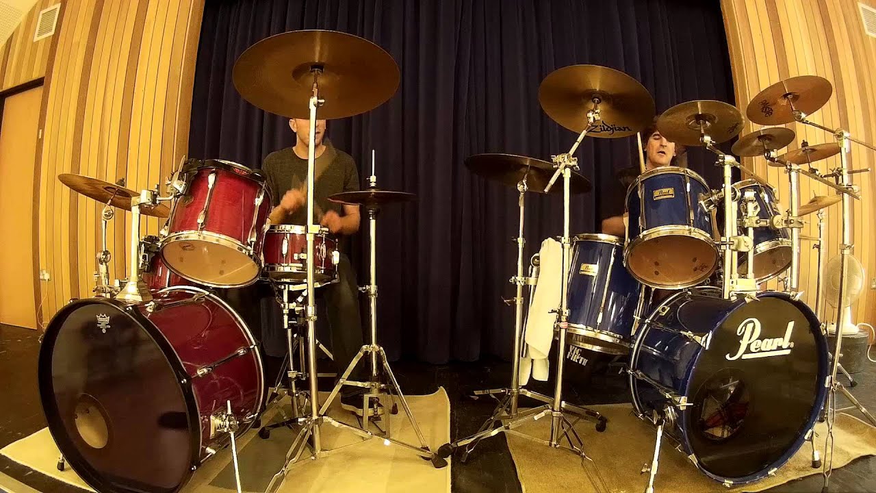 Two drummers jamming #2 - HD - YouTube