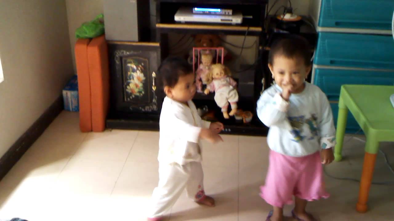 Ang tanging dance step ni elise - YouTube