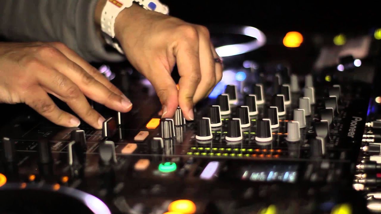 DJ Suhel Royale Boston Promo Trailer - YouTube