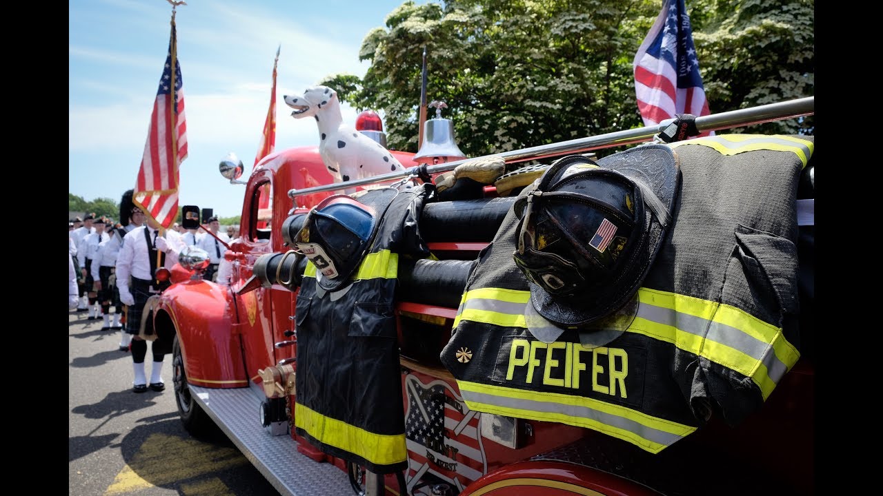 Mayor de Blasio Attends the Funeral of Retired FDNY Firefighter Ray ...