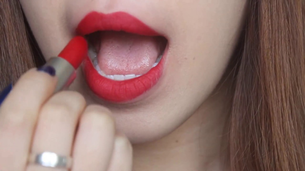 [SWATCH] Son MAC Ruby Woo 707 – Màu Đỏ Thuần - YouTube