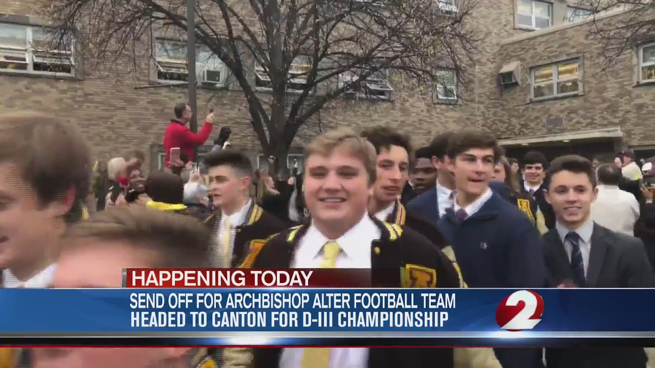 Sendoff for Archbishop Alter football team - YouTube
