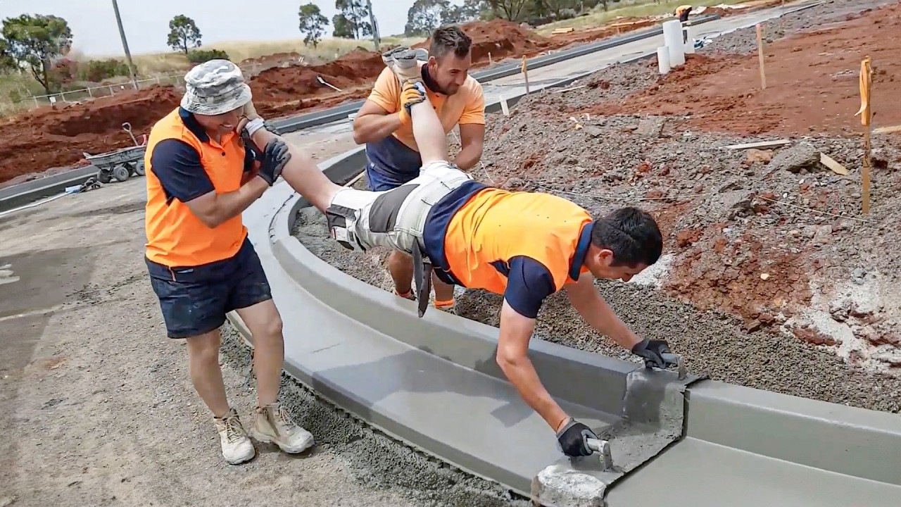 Construction Workers Have Fun on the Job - YouTube