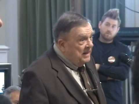 Pat Hingle / Frank Capra Jr. Speech at Cucalorus Moving Arts Expo ...
