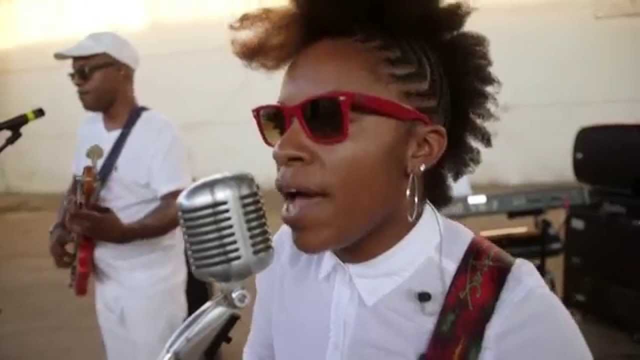 LYRIC CAMERA SHY Official Video - YouTube