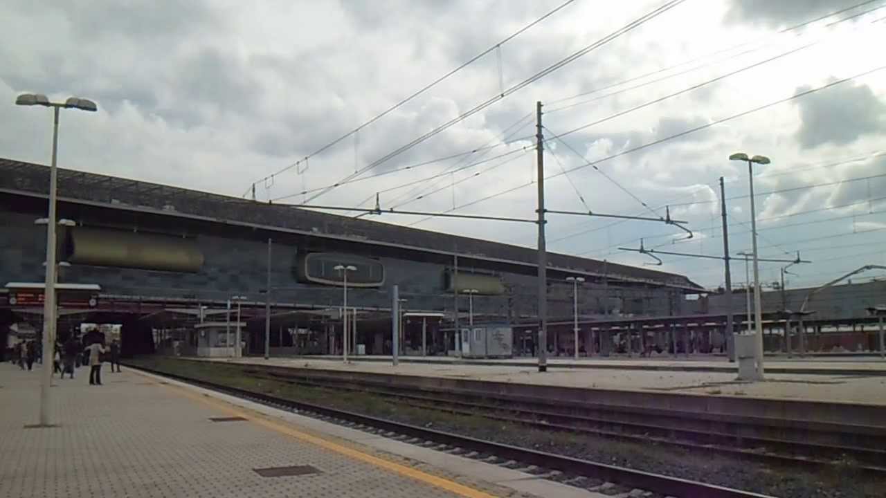 E402.134 + Carro Scudo + Vettura Freccia Rossa + Carro Scudo, in ...