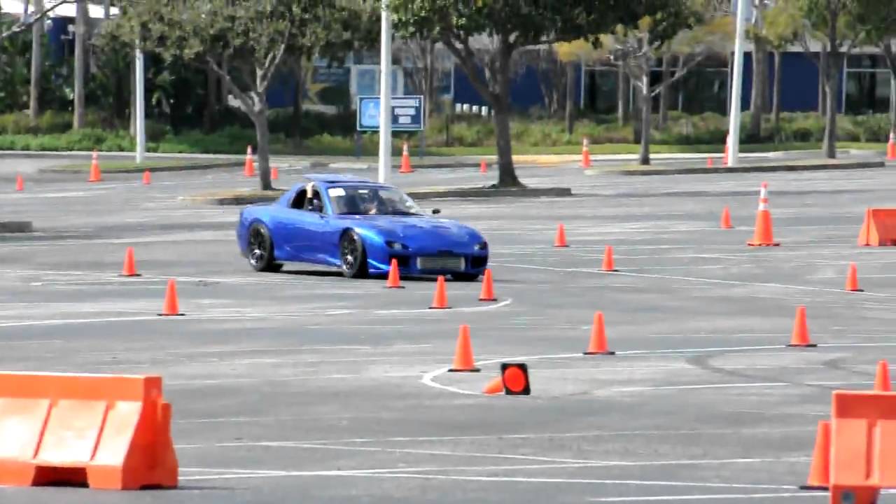 1BAD20B Rx7 FD 20B 3 ROTOR Autocrossing Event - YouTube