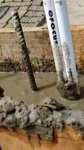 Pillars on deck - YouTube