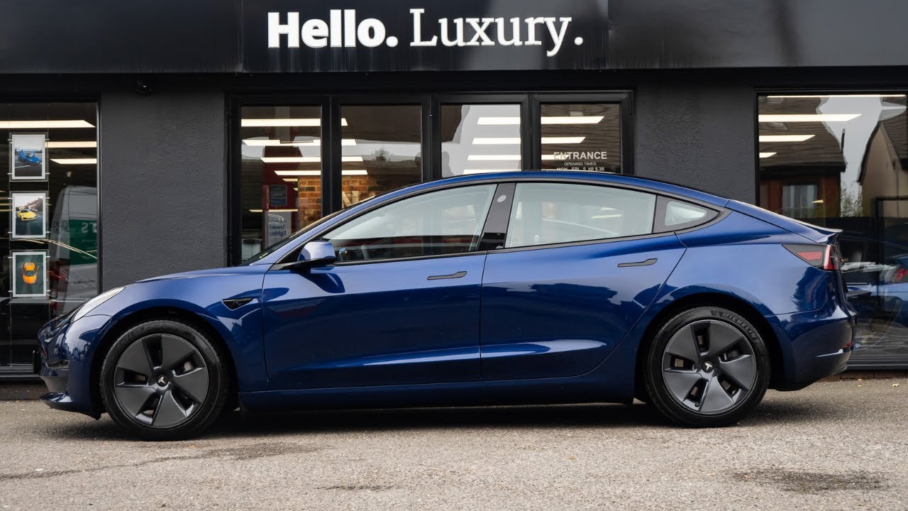 Tesla Model 3 Long Range | HILLMOREN 4K - YouTube
