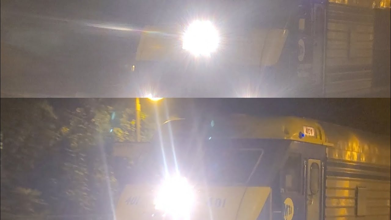 Dm30ac 518 and 510 in the rear and De30ac 401 at roslny station long ...