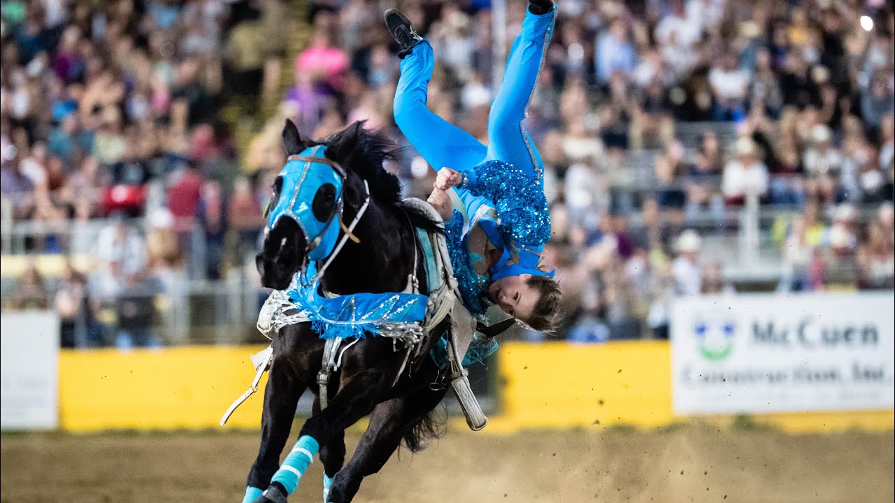 Shelby Pierson, Madison MacDonald, and Piper Yule Trick Riding at the ...