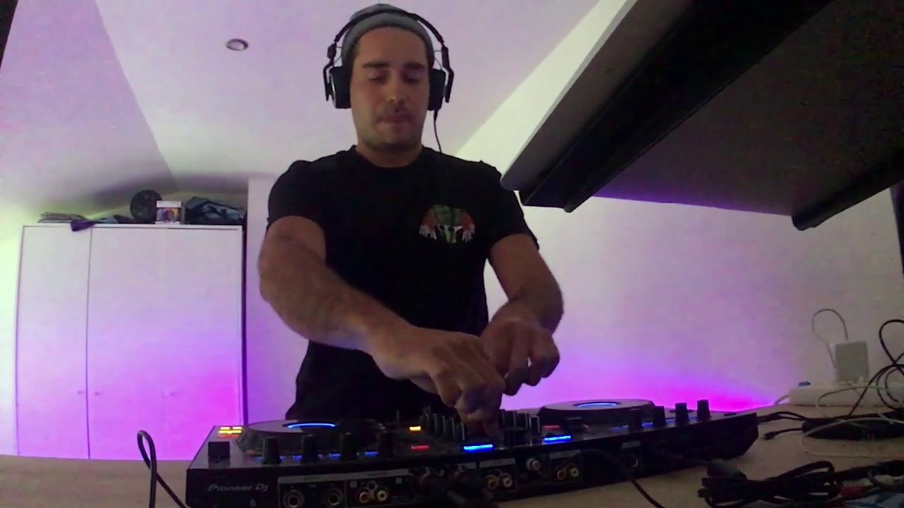 Dj Pablo hard Techno Set - YouTube