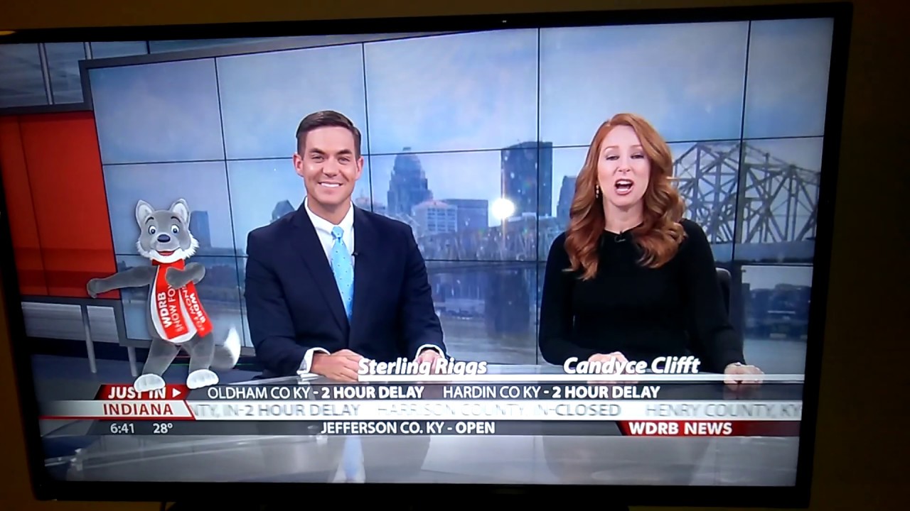 The WDRB Snow Fox does the Floss - YouTube