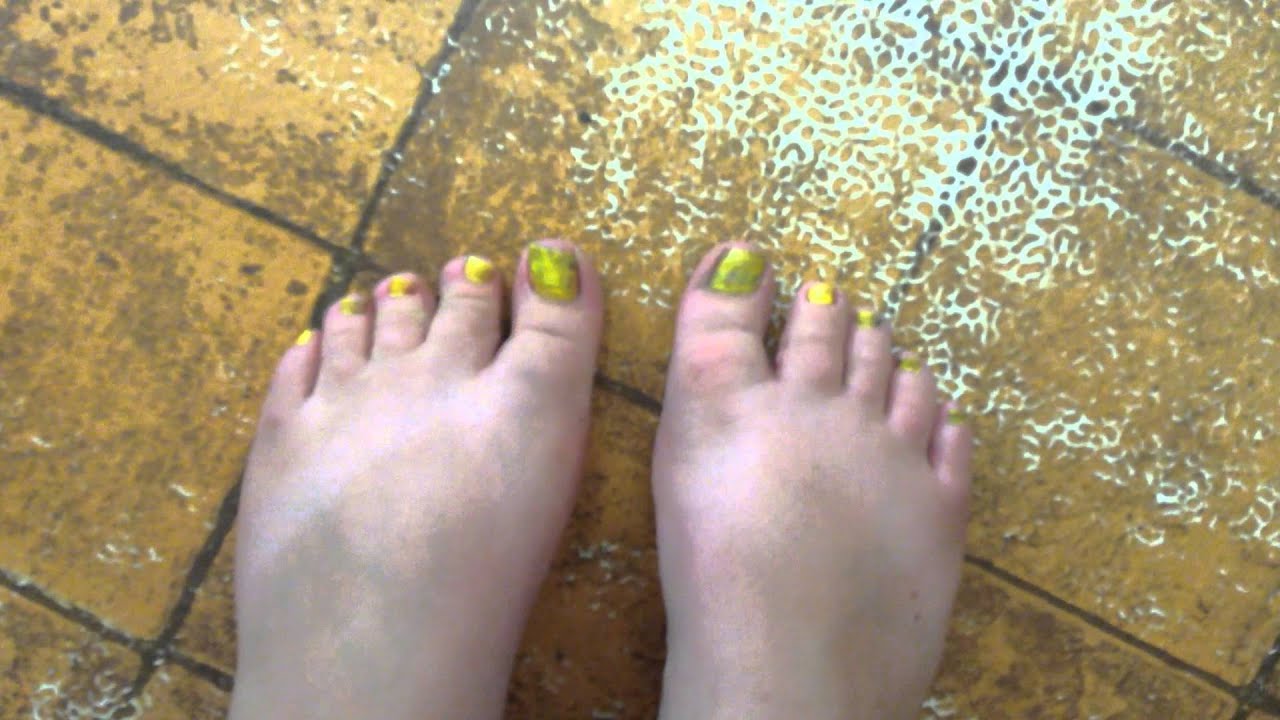 Nail painting fail - YouTube