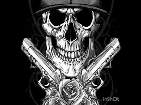 Maşında qulaq asmalı mahnı