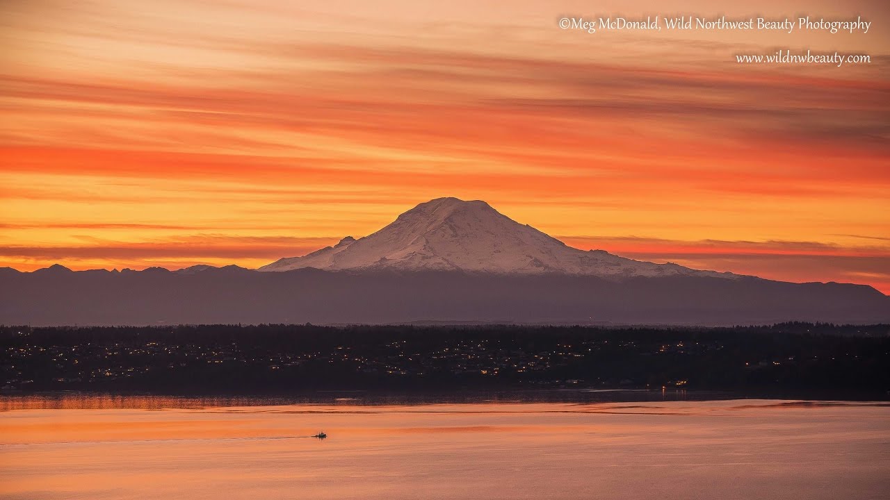 Mount Rainier: November Sunrise (HD Time Lapse) - YouTube