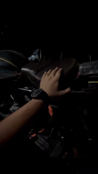 ROYAL ENFIELD 500 CLASSIC ĐANG VỀ PHỤC VỤ QUÝ KHÁCH , ODO CHỈ MỚI 4.500km - YouTube