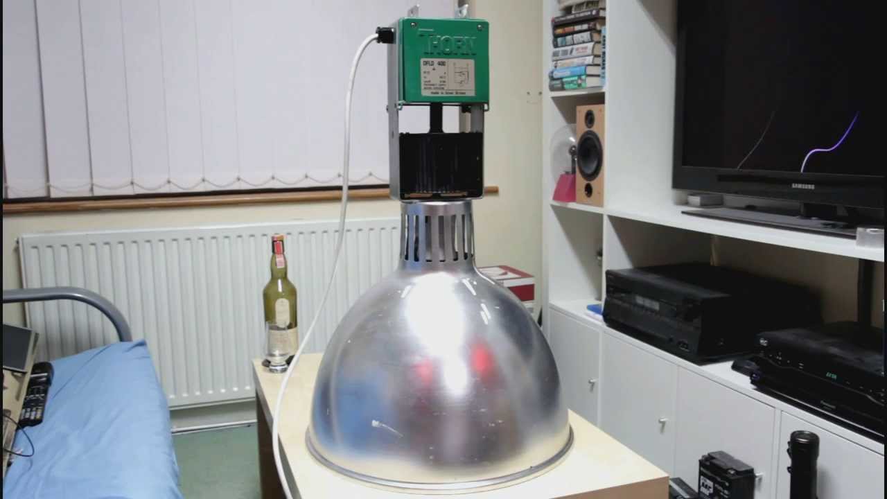 Equipment inspection: Thorn DFLD 400 Hipak - YouTube