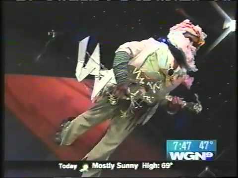 06' Halsted St. Halloween Parade / WGN Zombie Fashion Show.mov - YouTube