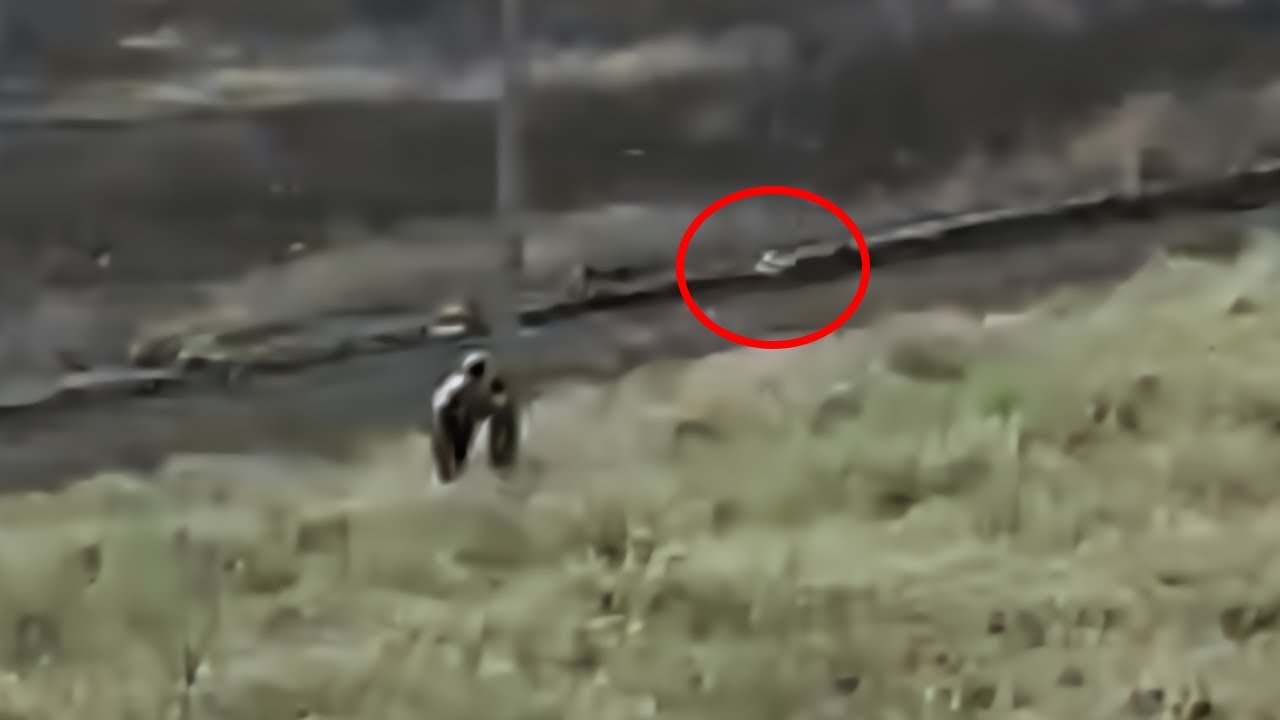 Soldier Hide Behind Pole Against Powerful Drone - YouTube