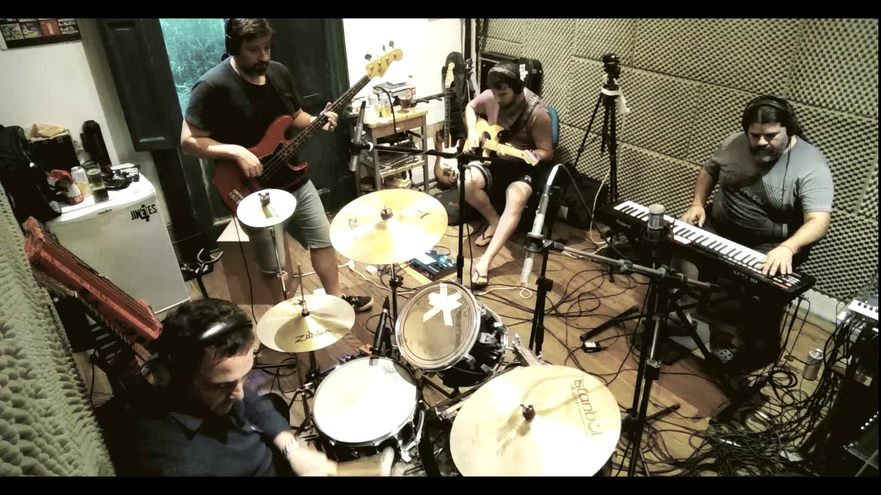 Monkey Finger's - A day in The Life (instrumental) - YouTube