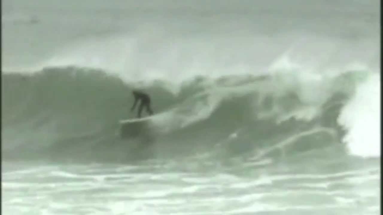 Pt 1 of 2 Ruggles Avenue Newport RI Surfing St. Patrick's Day - YouTube