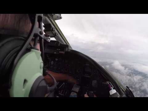 Learjet 35A Cockpit View Departing Houston | ATC Audio | Pilot ...