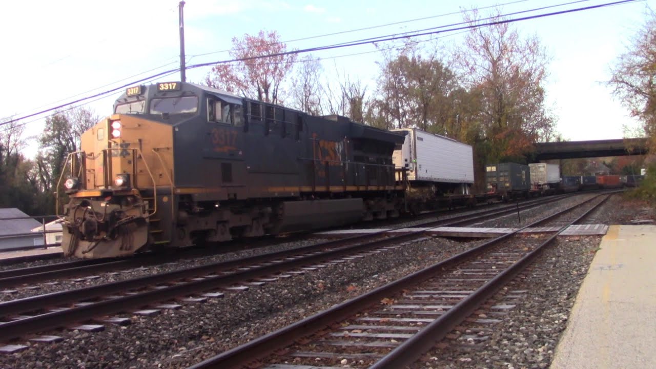 CSX/UPS Container/Trailer Train heading to Bayview Yard at St Denis MD ...