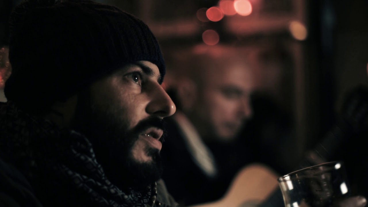 Captain Sparks & Royal Company - Le Russe (clip officiel) - YouTube