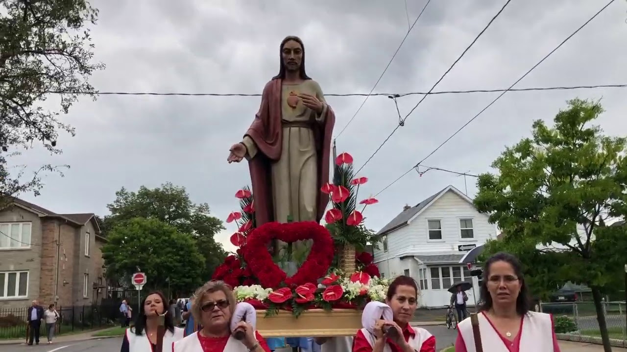 Procession in honour of Our Lady of Light - YouTube