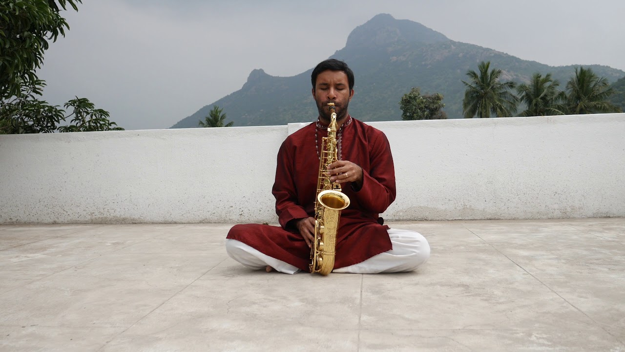Saxophone raga meditation for immersion in Truth at Arunachala (4K ...