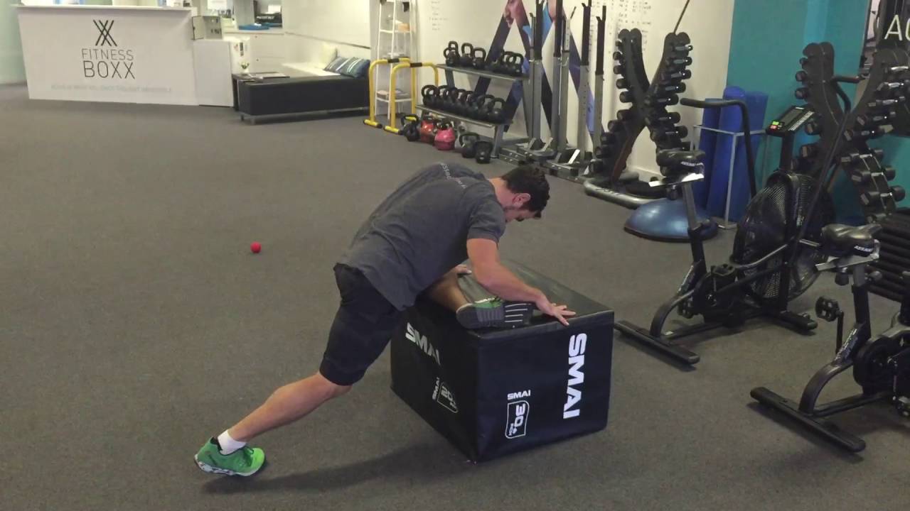 Glute Stretch Off Box - YouTube