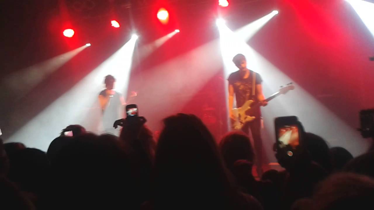 Room 94 One Night Live - YouTube