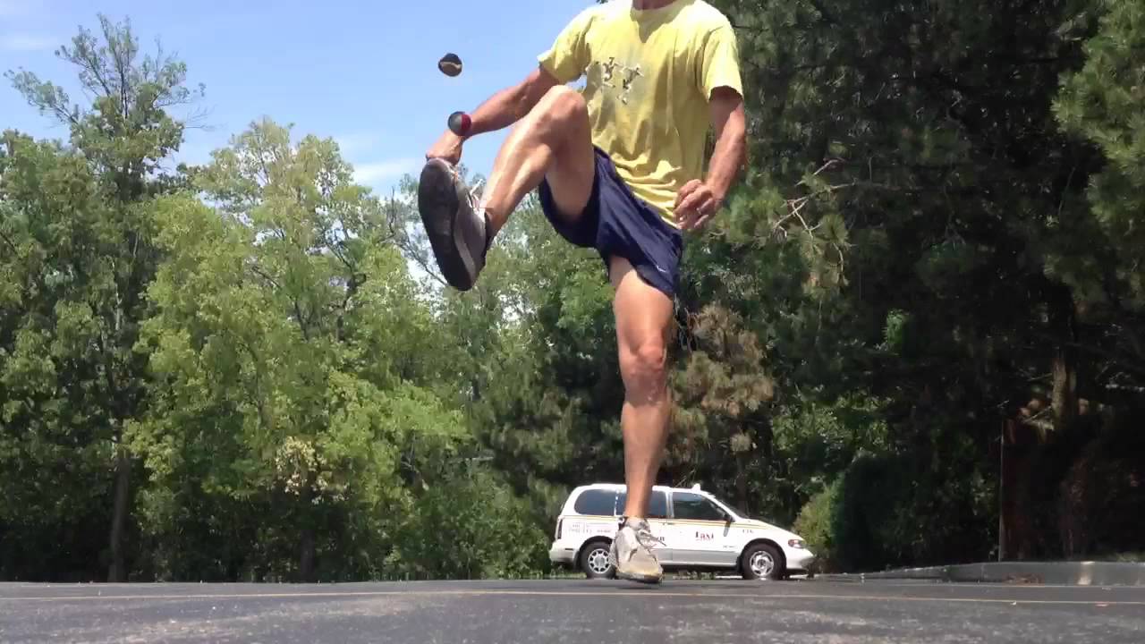 Jugulouso, Nuclear Miraging Seamless juggle, 3-bag seamless - YouTube