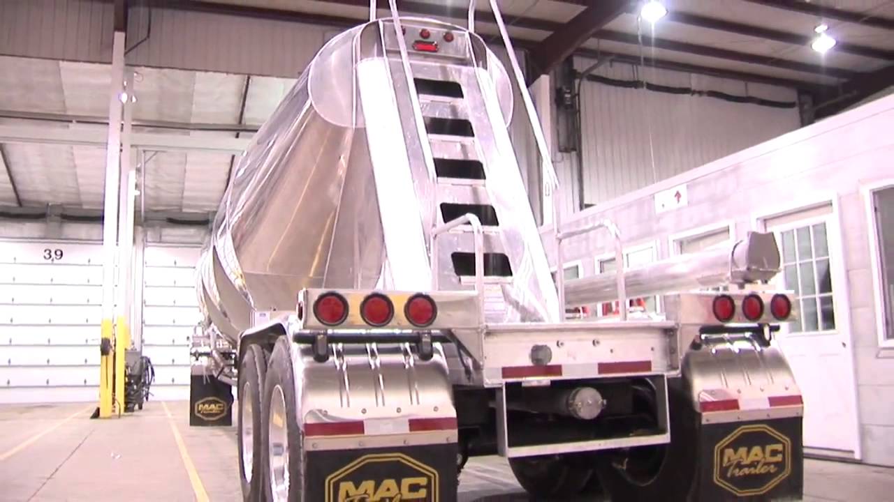 MAC Trailer Pneumatic Tank - YouTube