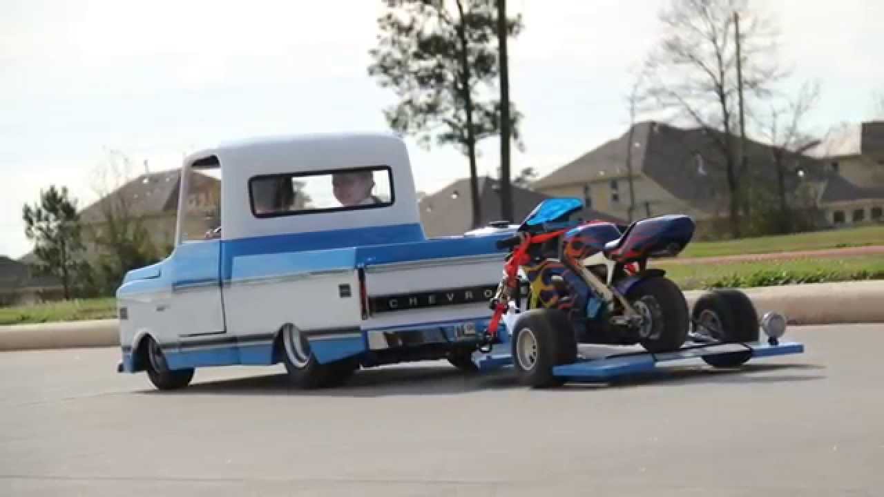 Chaotic Customs - The Mini C-10 Truck Texas - YouTube