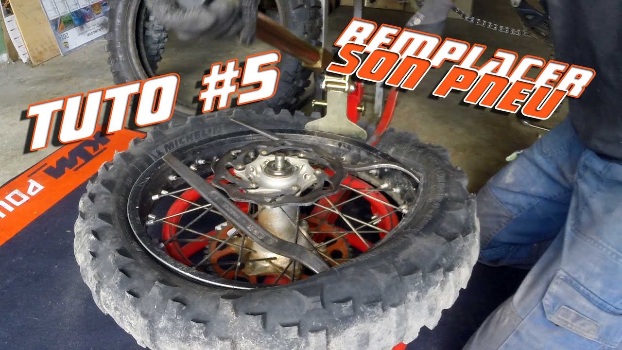 Tuto #5 - Comment remplacer/changer son pneu de moto - YouTube