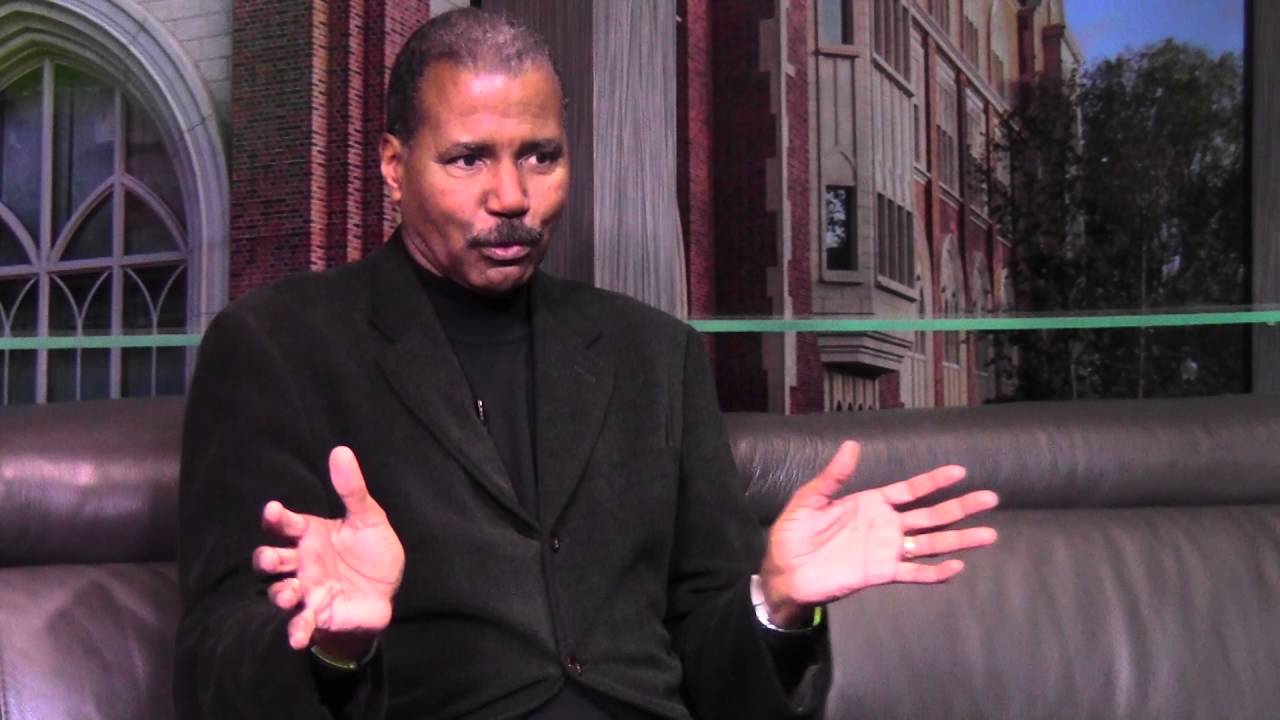 An Interview with Bill Whitaker - YouTube