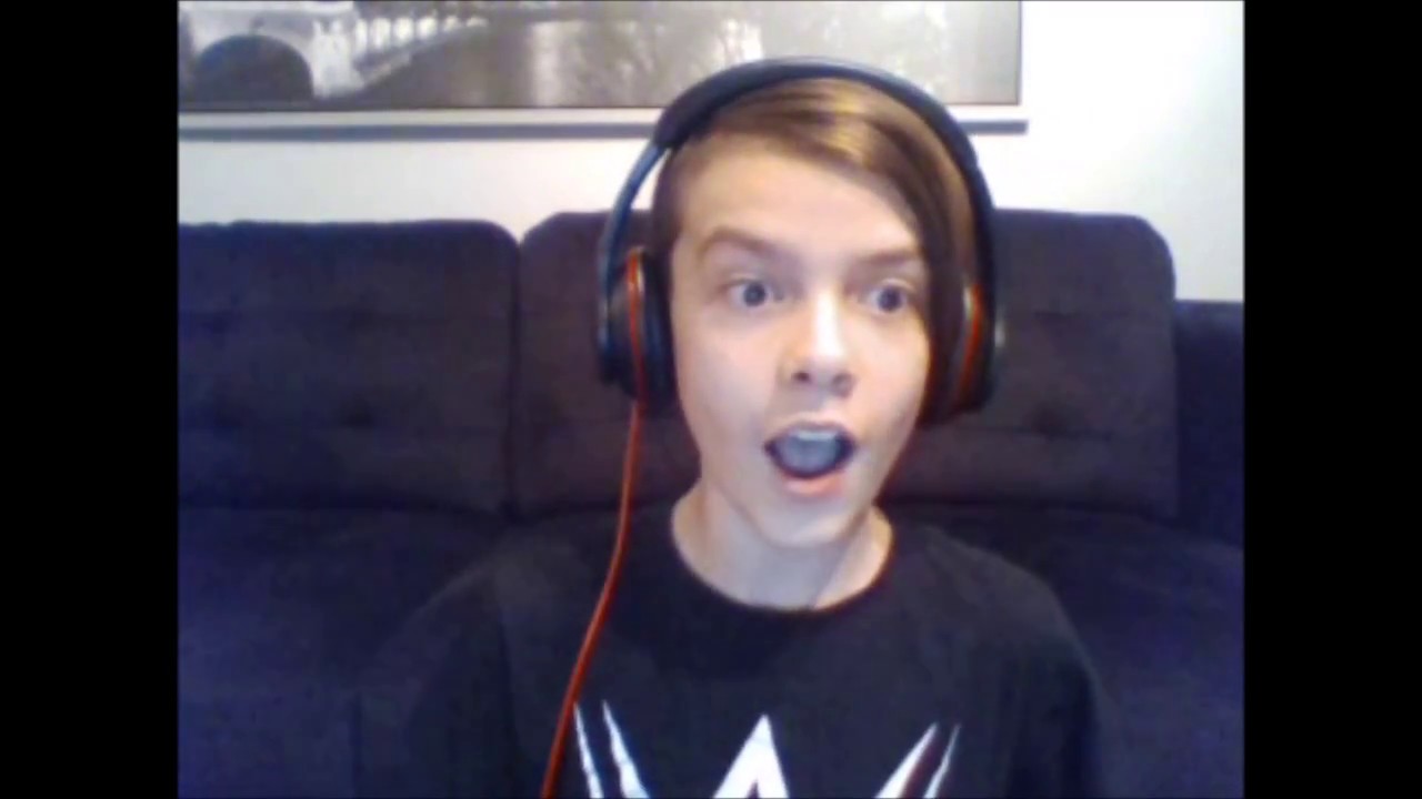 CLUB PENGUIN IS SHUTTING DOWN MY CHANNEL (Feat. Jacob Gendron) (Stolen ...