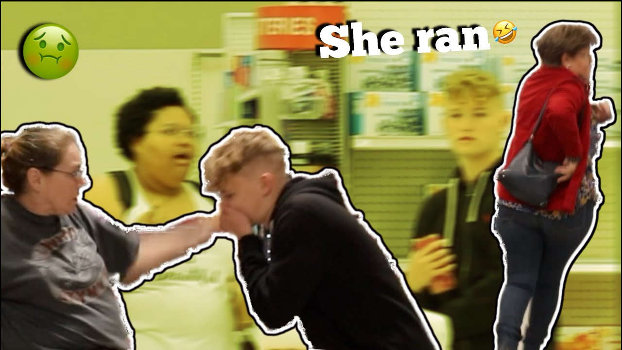 FAKE THROWING UP ON PEOPLE PRANK - YouTube