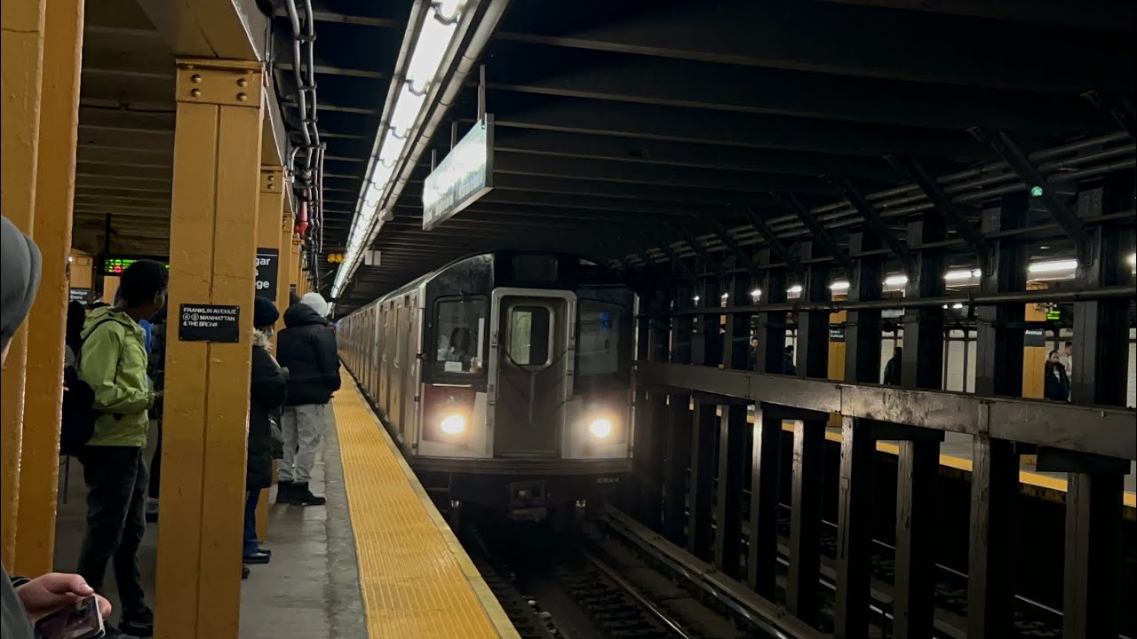 MTA NYCT: Not In Service Kawasaki R142A at Franklin Av-MEC - YouTube