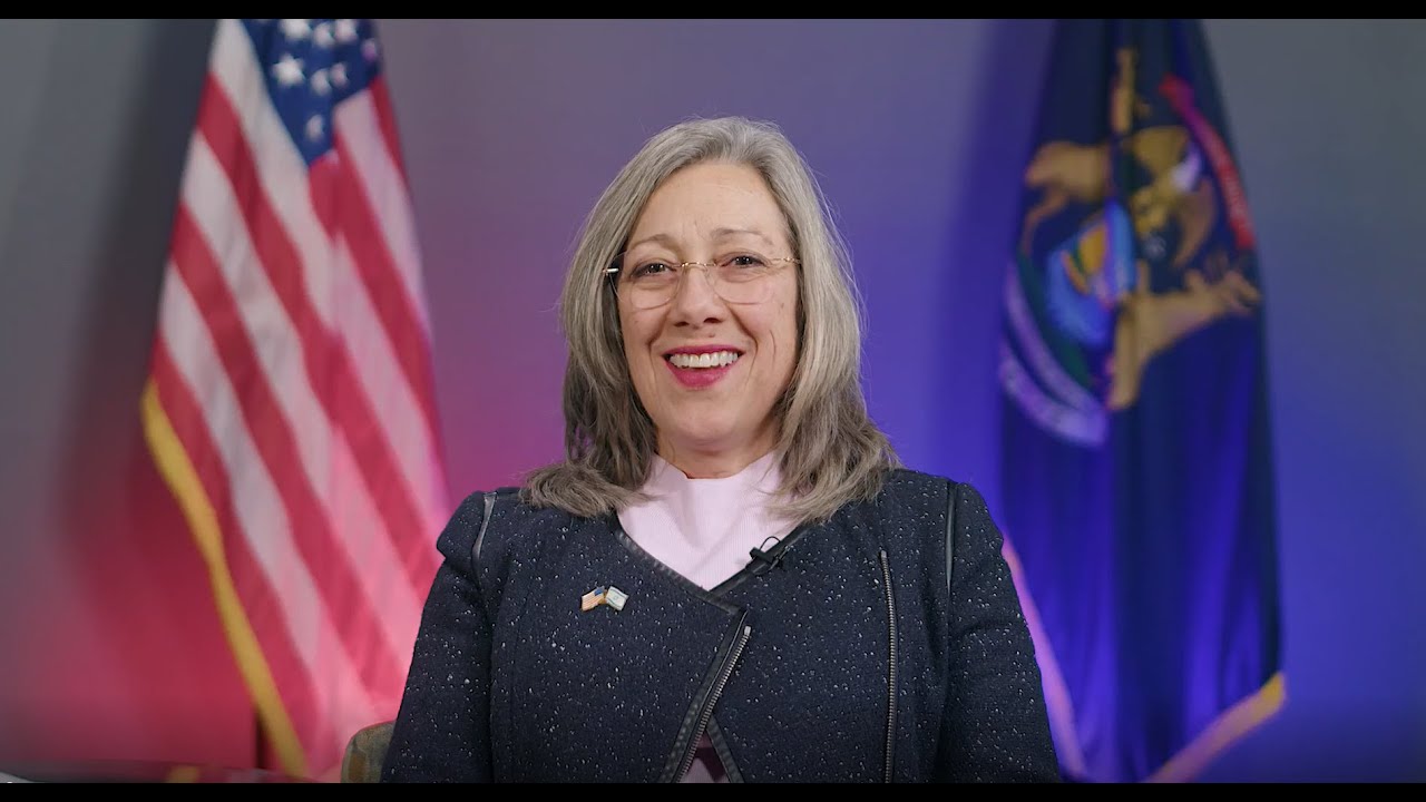 Rep. Gina Johnsen votes "yes" on HB 4001-02 - YouTube