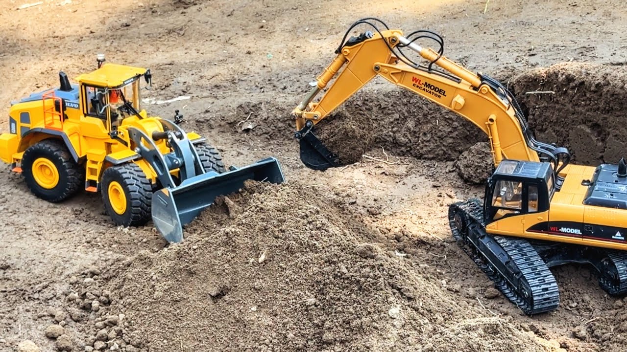 Awesome RC Construction - Two RC constructions work well together - YouTube