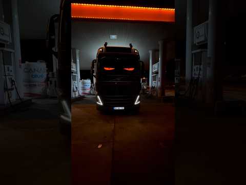 Volvo f750 şeytan gözleri    #volvo #truck #modified #volvotrucks #keşfet #öneçıkar