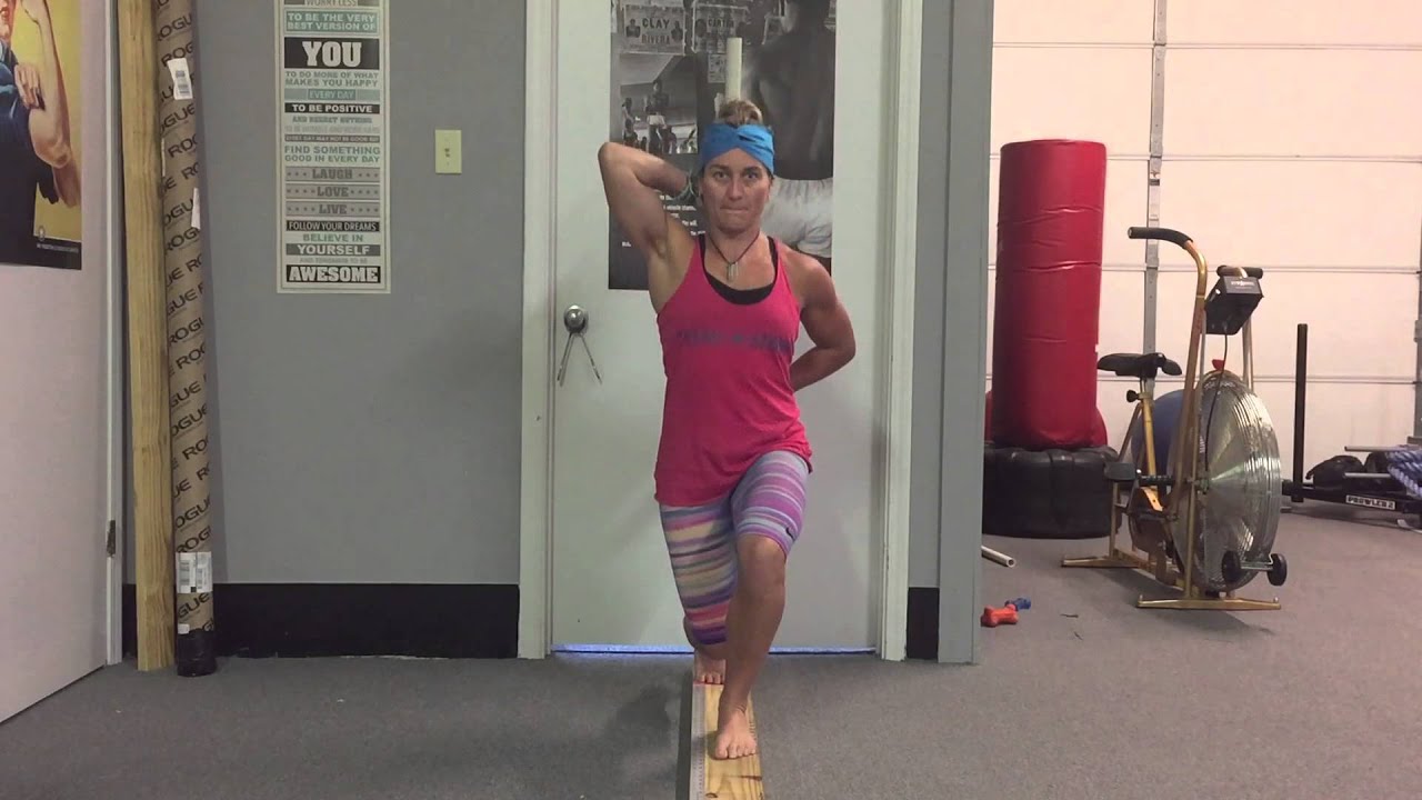 FMS | In-Line Lunge (ILL) - Front View Demo - YouTube