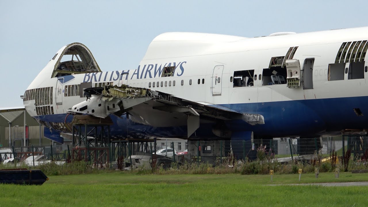 Remembering......BA 747. Final moments at the scrapyard. G-BYGG. St ...