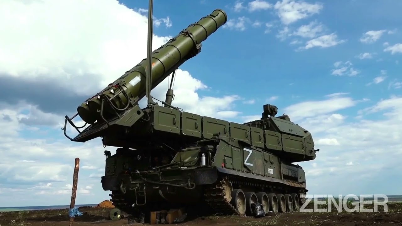 Fully Buk-ed: Russian Buk Fires Missile Into Sky Over Ukraine - YouTube