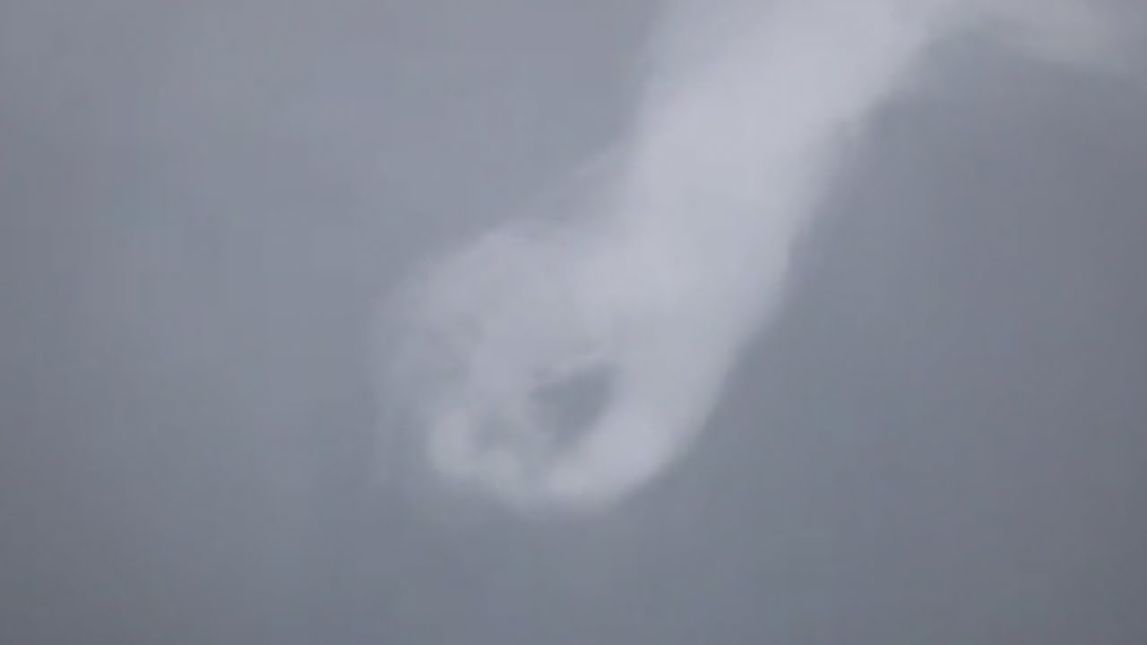 'Hand Of God' Spotted In Clouds - YouTube